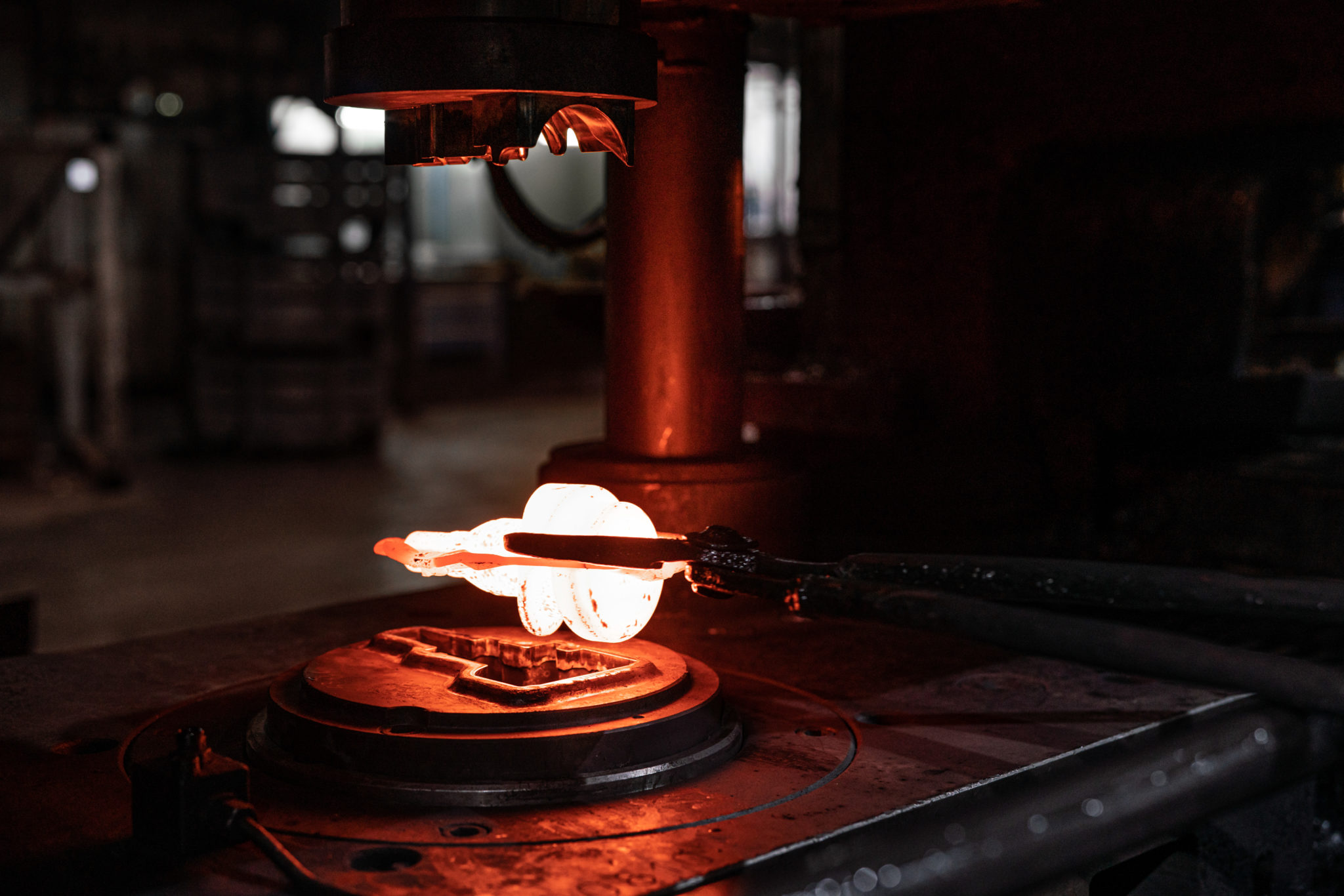 Forging and heat treatment - NEUMAYER